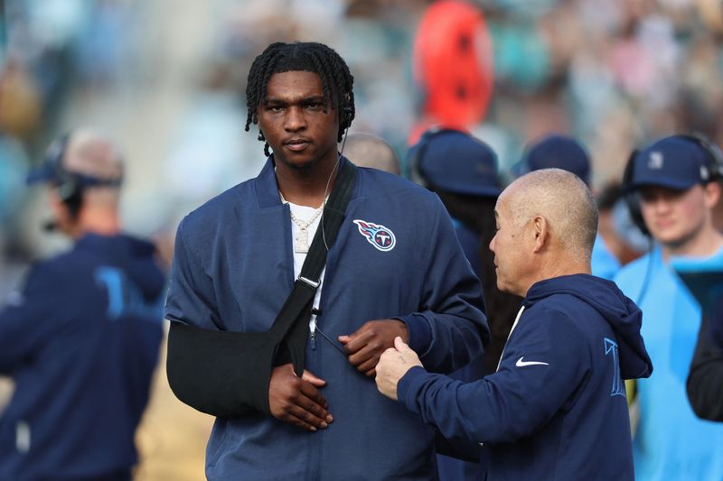 Titans QB Cam Ward (shoulder) avoids surgery