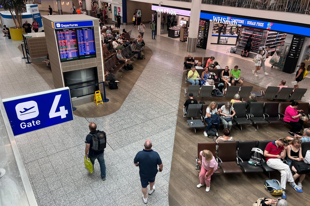 UK airports in race to the top of the drop-off fee table