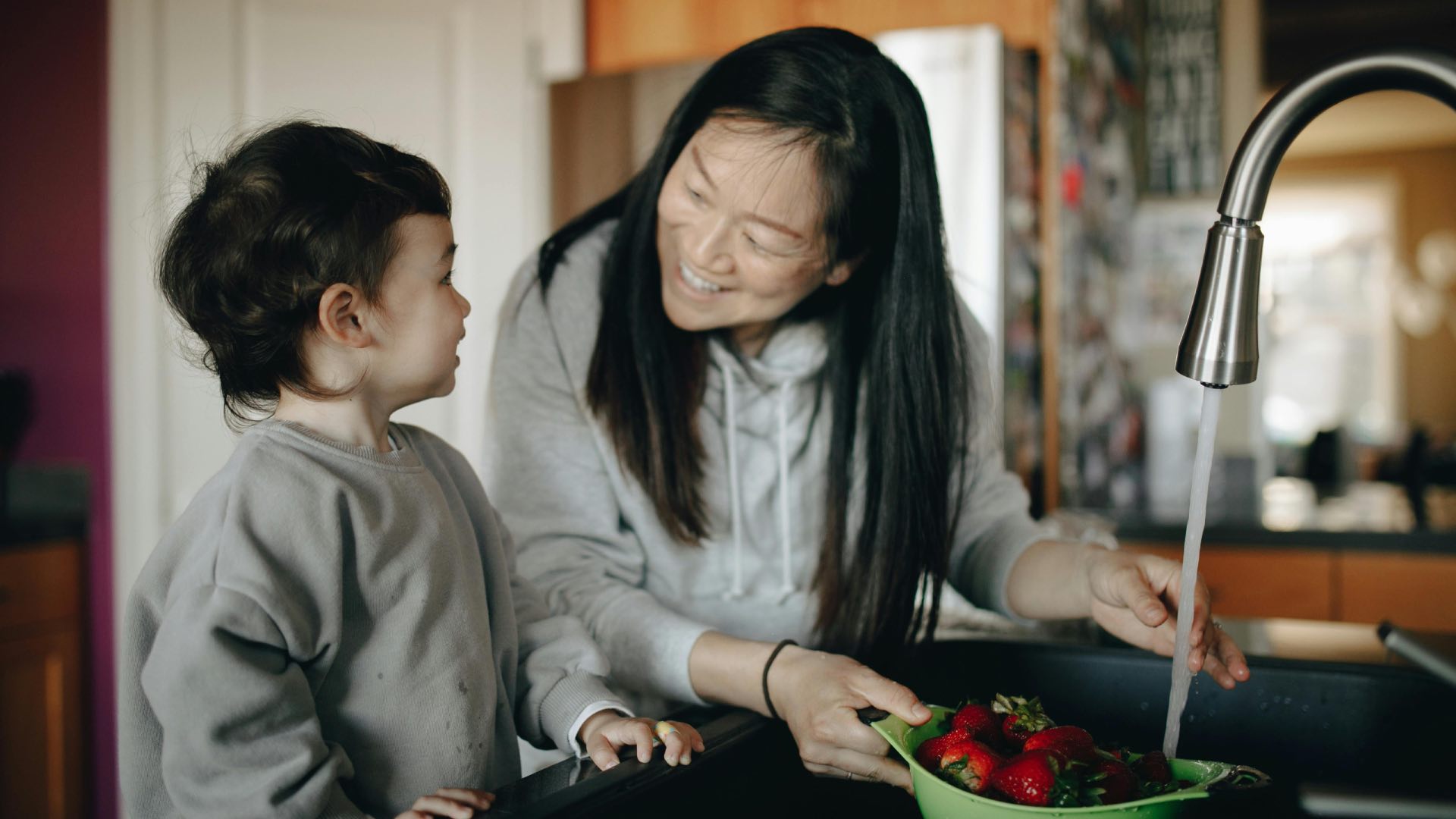 Derfor bør du aldrig bruge varmt vand fra hanen til at drikke eller ...