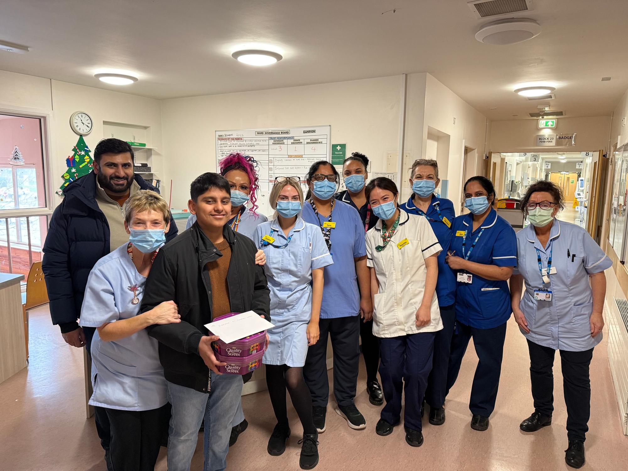 Serving the community during the festive period - Ahmadiyya Muslim ...