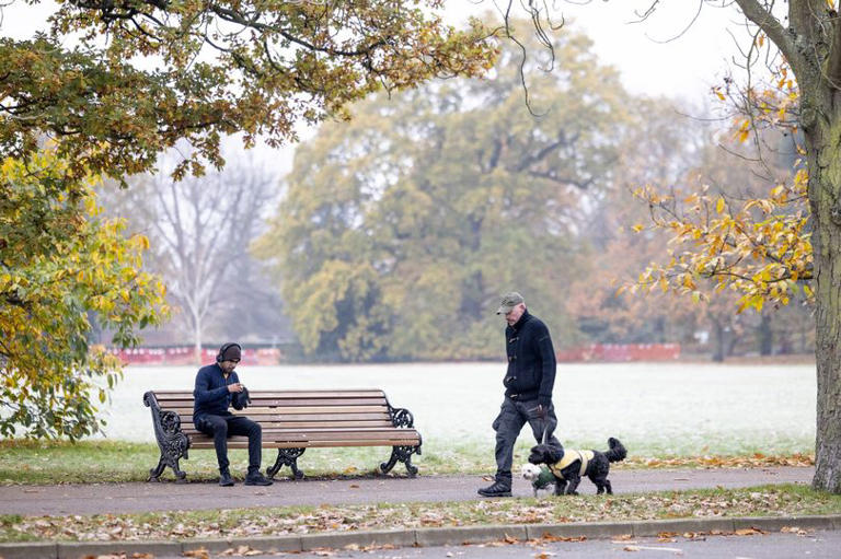 More freezing Surrey weather expected before temperatures set to rise ...