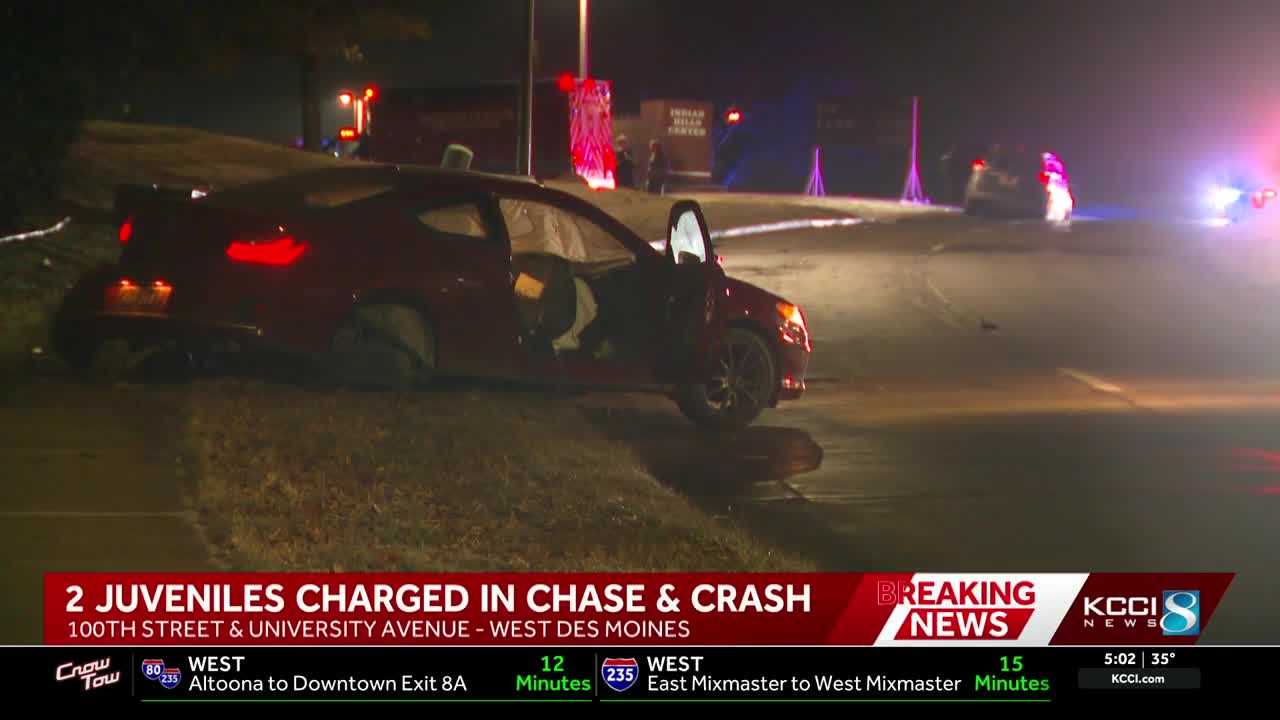 Police: 2 juveniles charged after overnight chase, crash