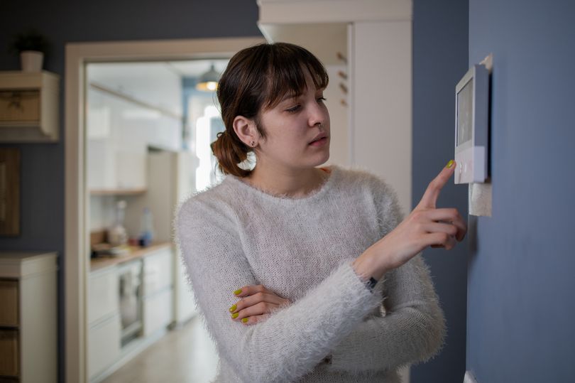 What temperature is too cold to work as UK gripped by sub-zero cold plunge