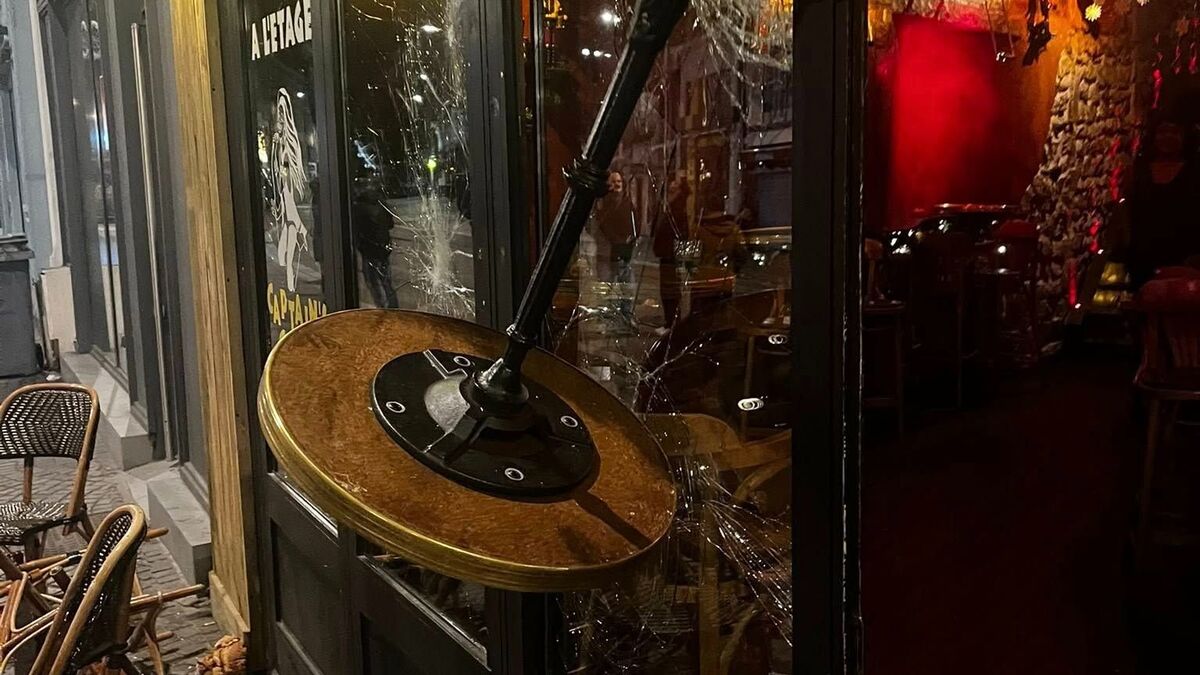 « Il était devenu comme un animal » : la patronne d’un bar violemment ...