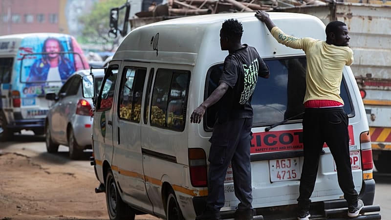 Driving instructors teach students how to survive Zimbabwe's deadly roads