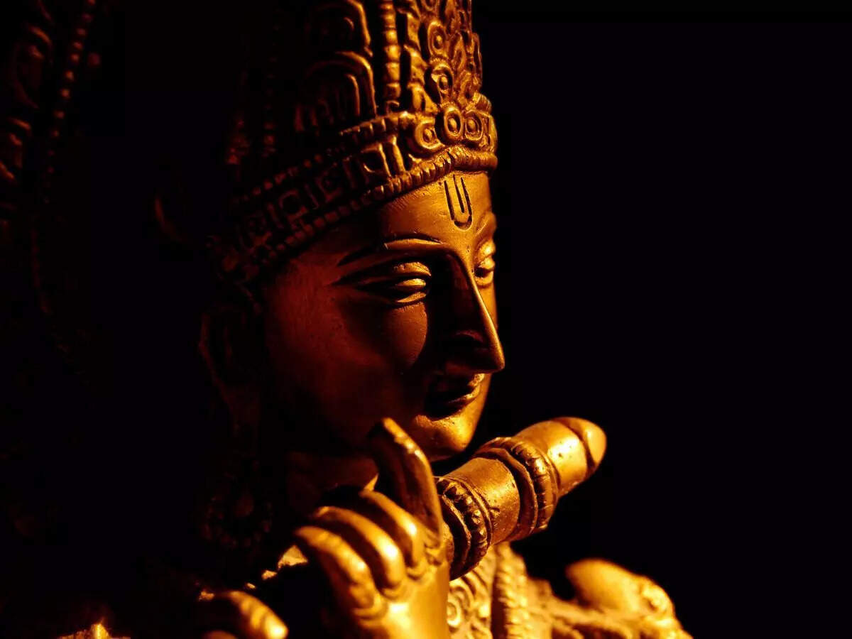 Expert tips on how to clean gold, silver, metal idols for that lasting ...