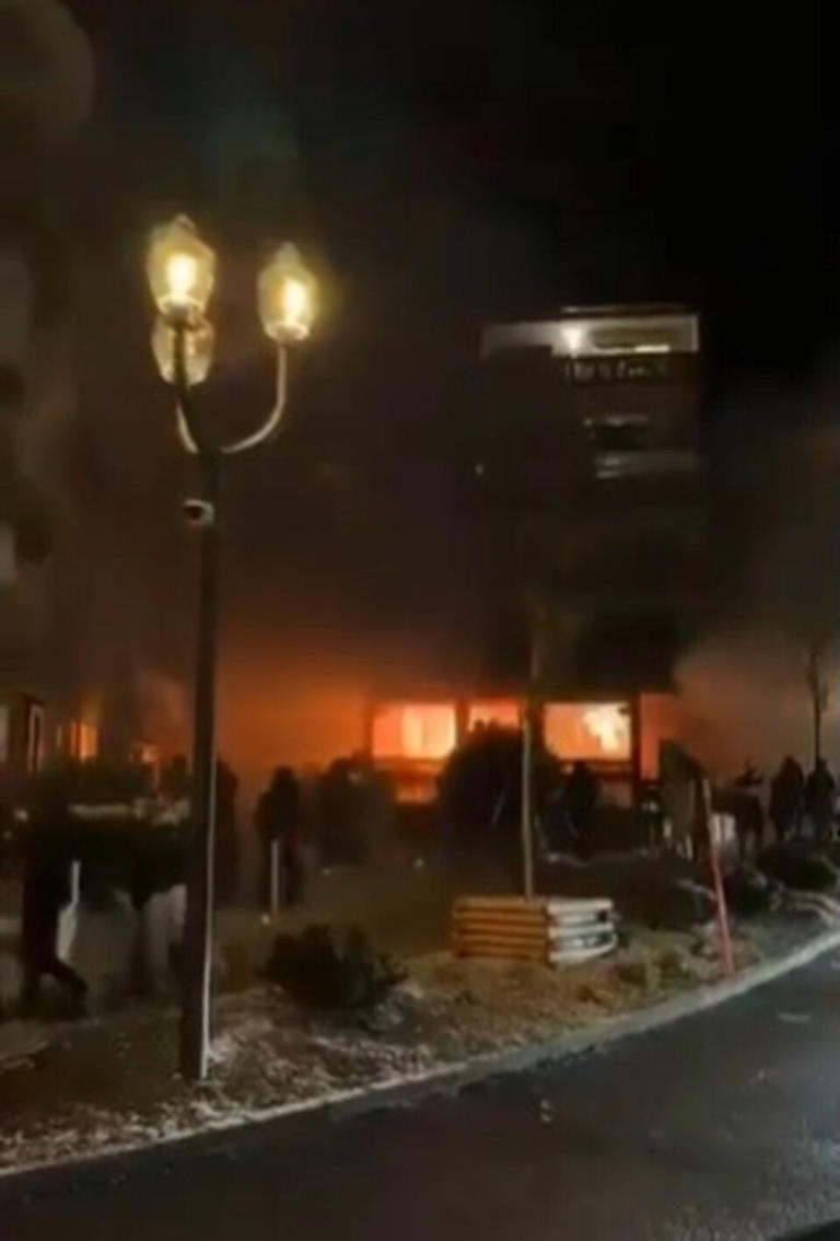 Nach Einvernahme: Bar-Chef nach tödlichem Brand in Crans-Montana ...