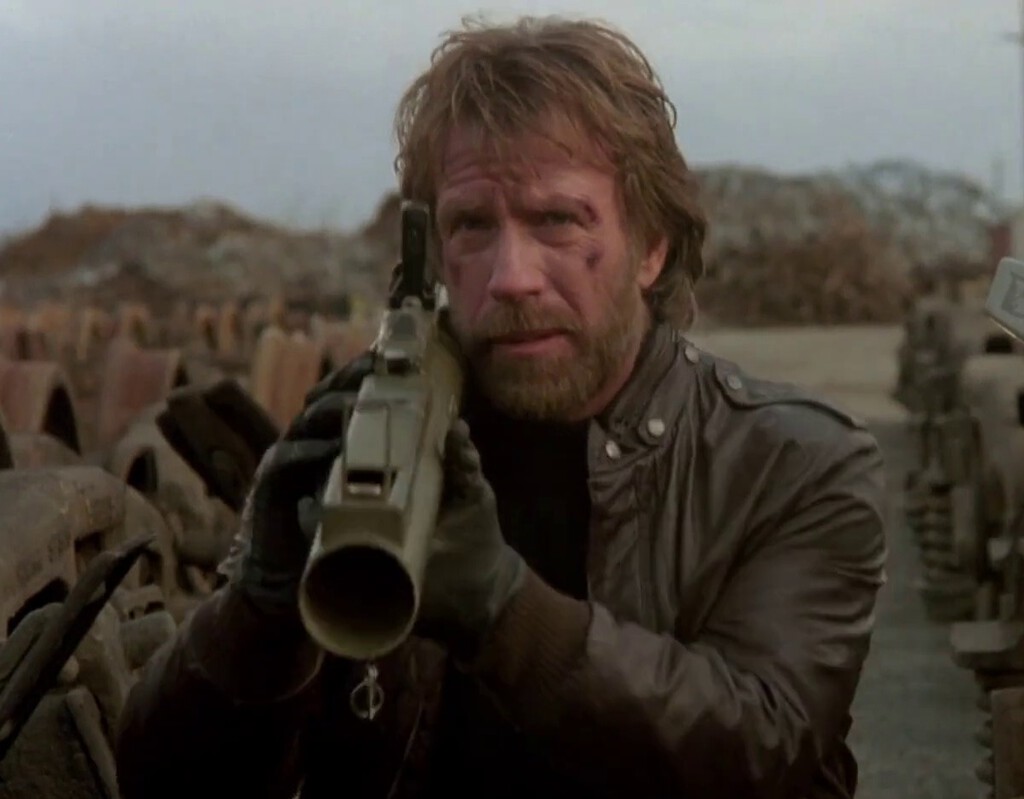 Está considerada la mejor película de acción de Chuck Norris y el actor ...