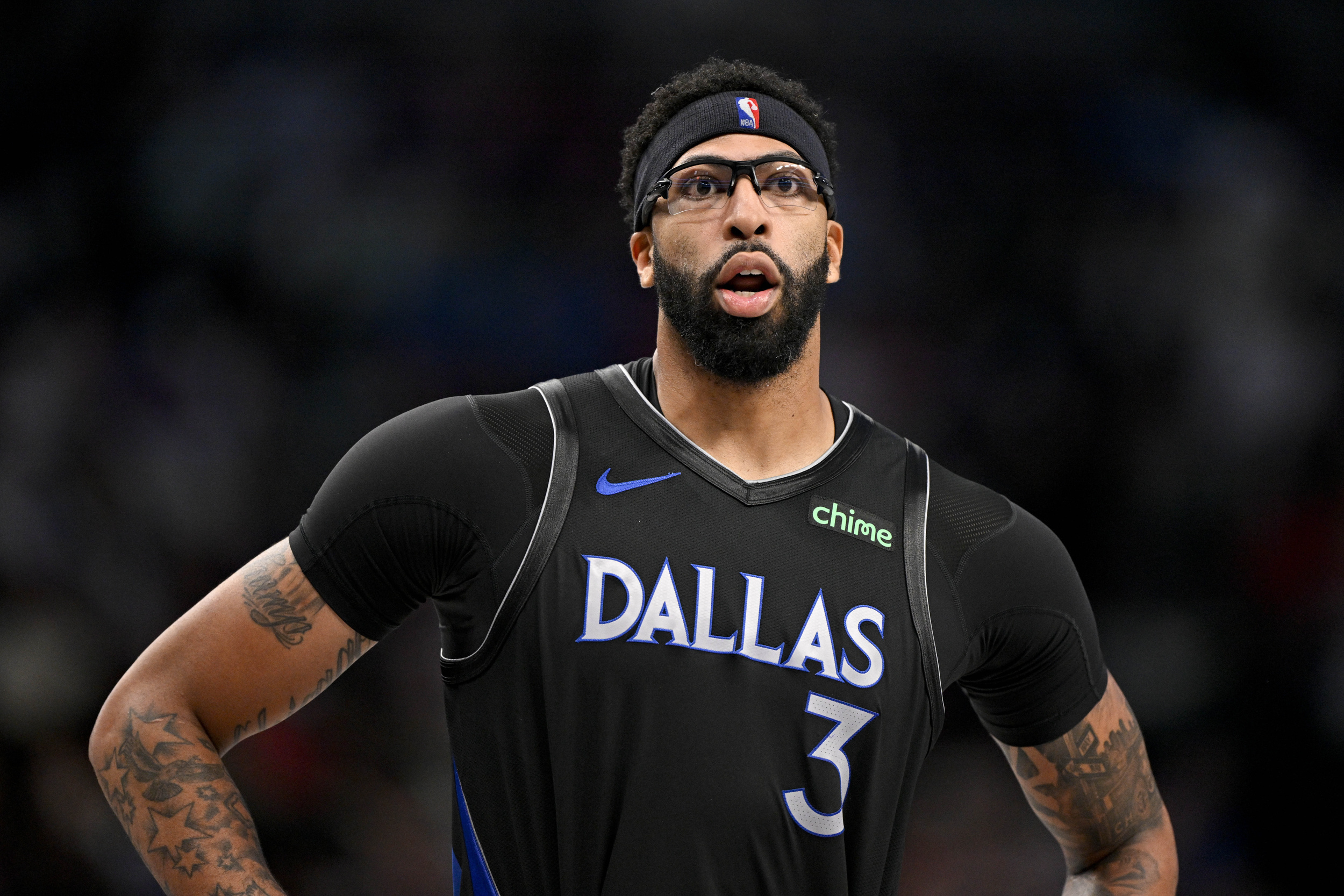 Mavs set clear priority in potential Anthony Davis trade