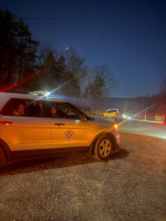 Missing man rescued from woods after lighting fire in Fentress County