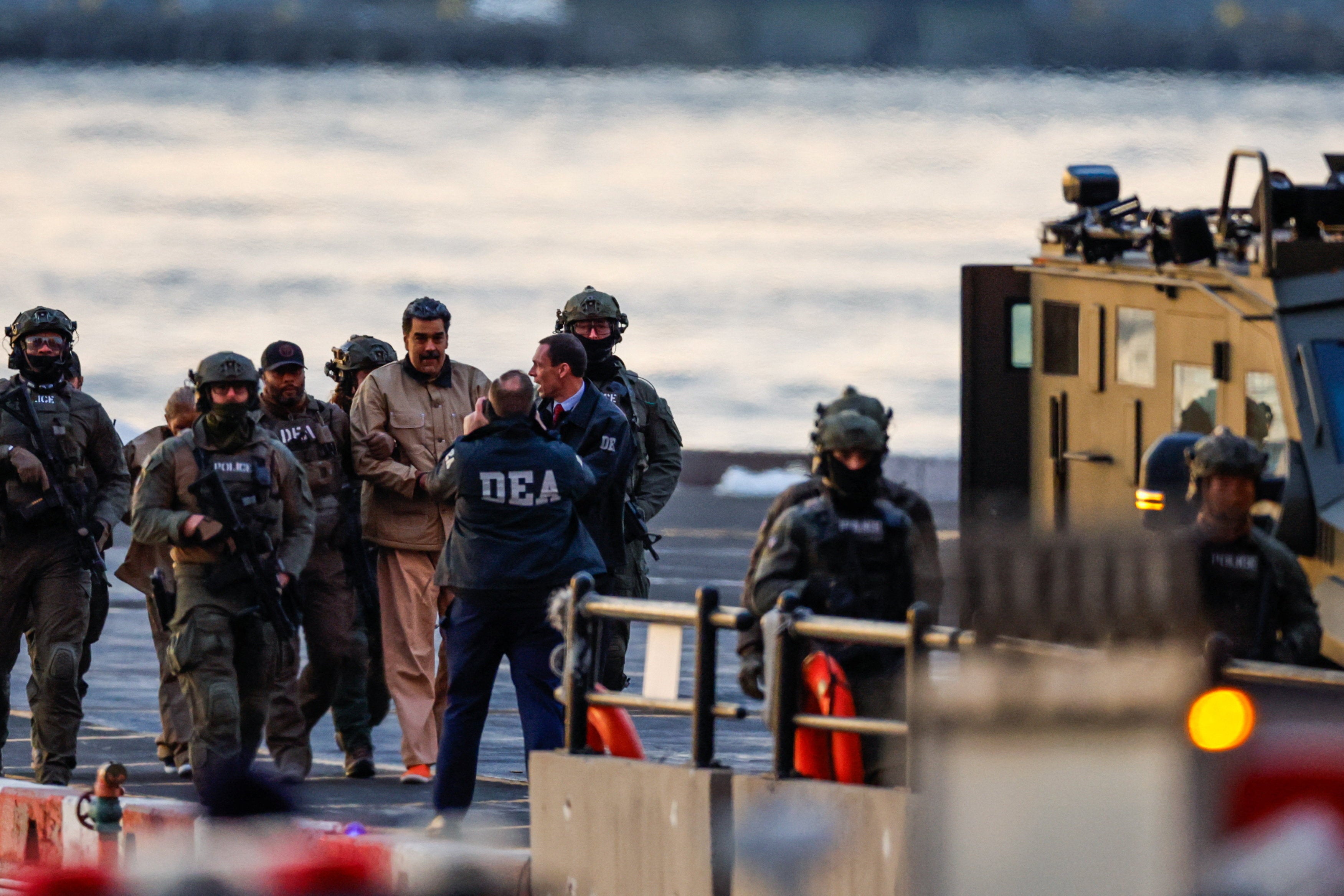 Venezuela live: Maduro arrives at NY court to face charges