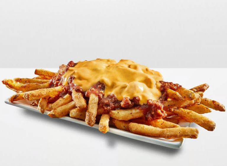 5 fast-food chains fans say have the best chili cheese fries