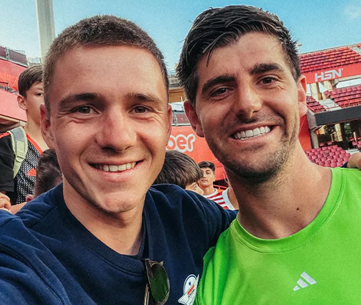 Keeper en wielerfanaat Thibaut Courtois verscheurd door dilemma: 'Ik ...