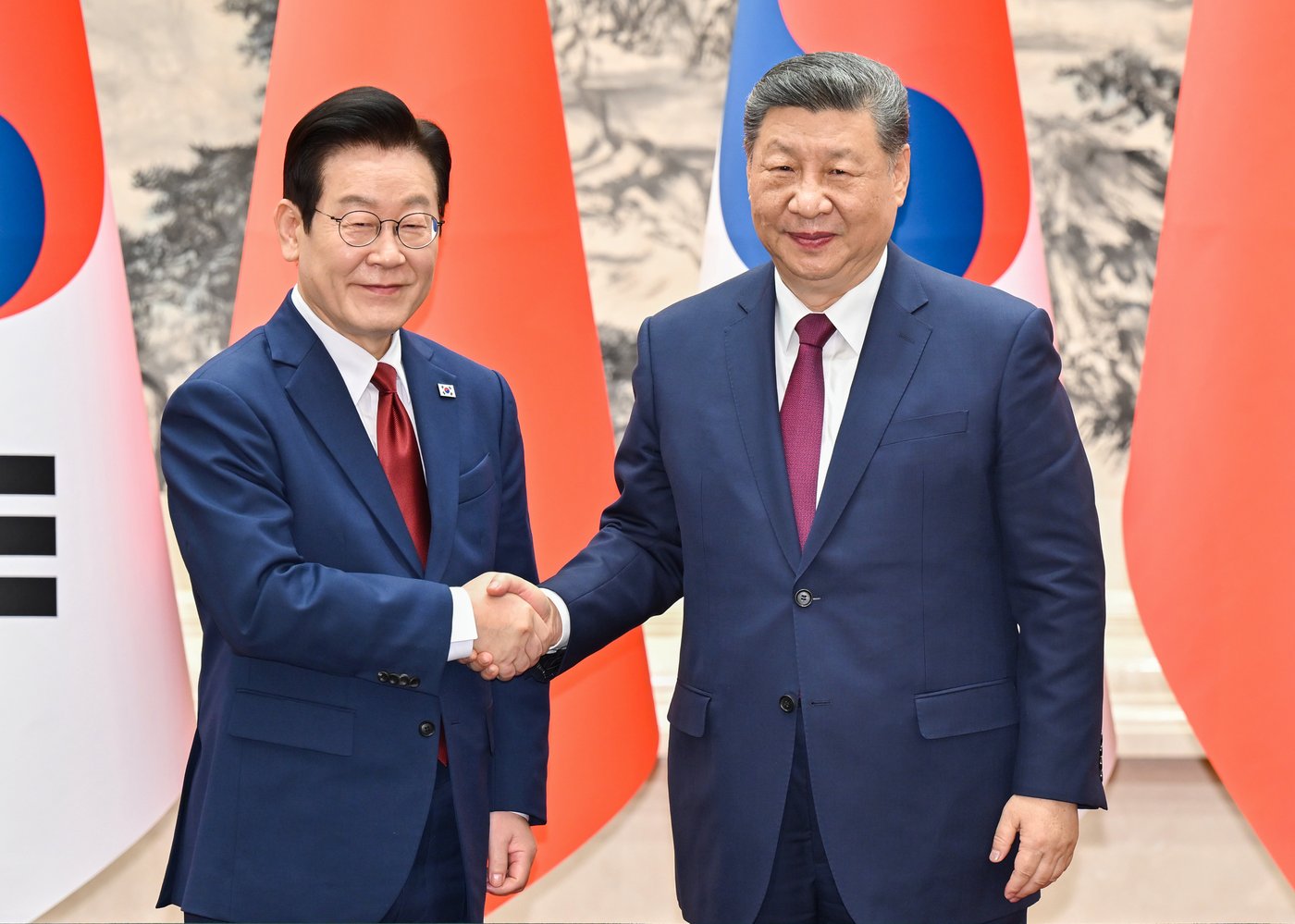 South Korean leader says he asked China's Xi to act as mediator on ...