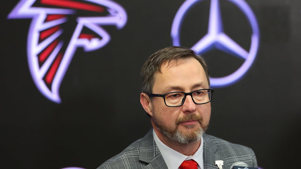 Falcons promote Greg Beadles to CEO as Arthur Blank reshapes organization