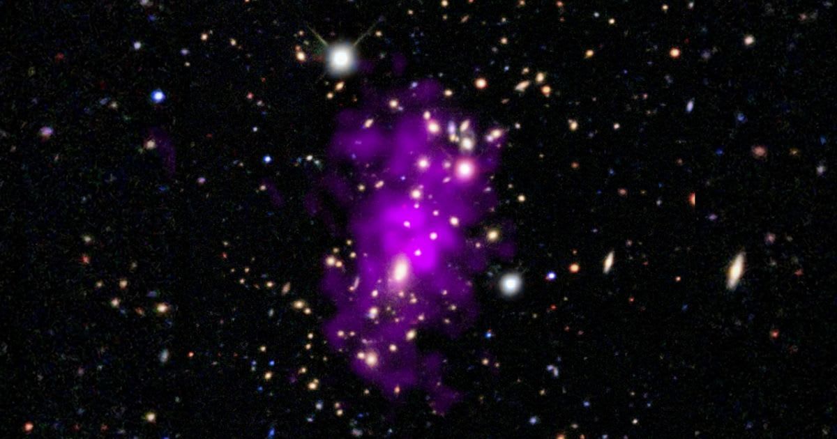 NASA’s Chandra pops the cosmic cork with a stunning view of the ...
