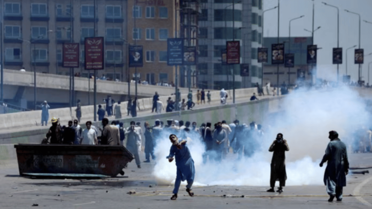 Pakistan court hands double life terms to exiled senior journalists ...