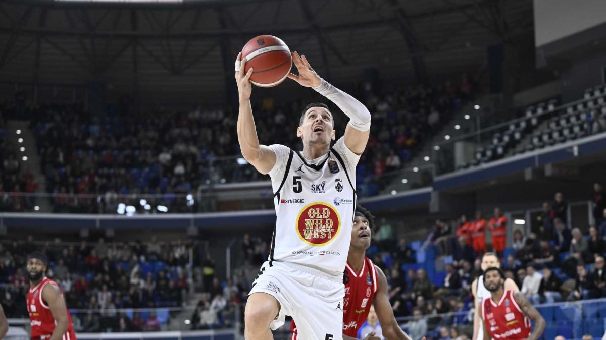 Mirza Alibegović, anima e cuore dell’Apu Udine: con l'Olimpia la notte ...