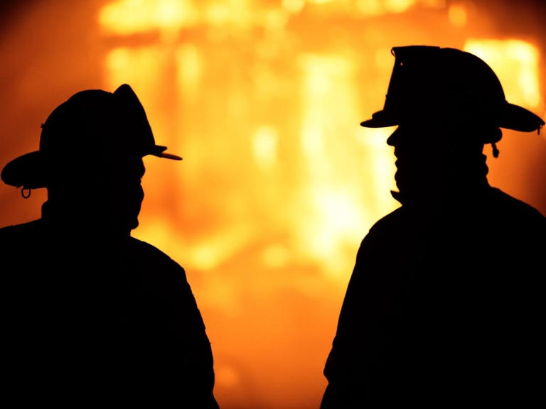 Arson squad probing fire that displaced 19 adults, 1 child at apartment ...