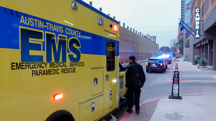 1 person found dead in downtown Austin hotel