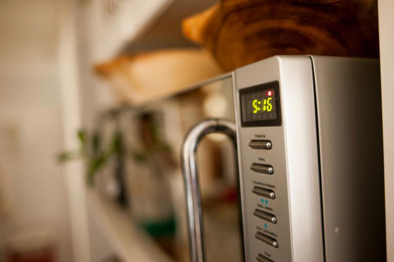 Microwave 'beat the clock' cleaning hack takes just a few minutes