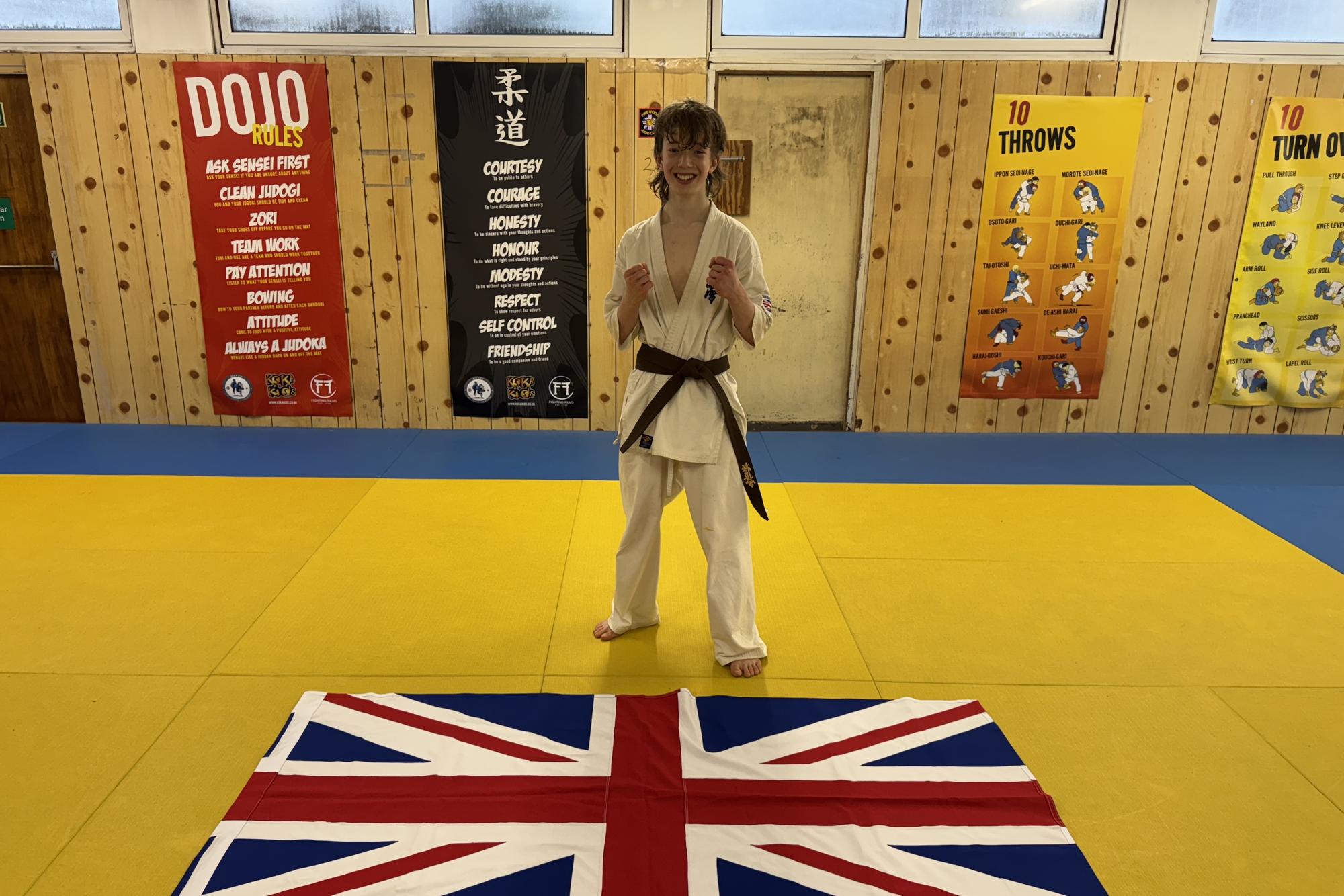 Inspirational Crawley teen who was born with heart condition hopes to ...