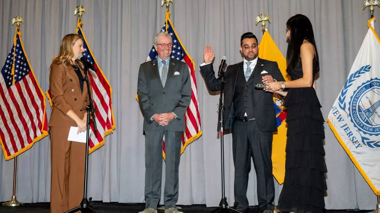 Who is Sam Joshi? Indian-American Democrat sworn in as mayor of Edison ...