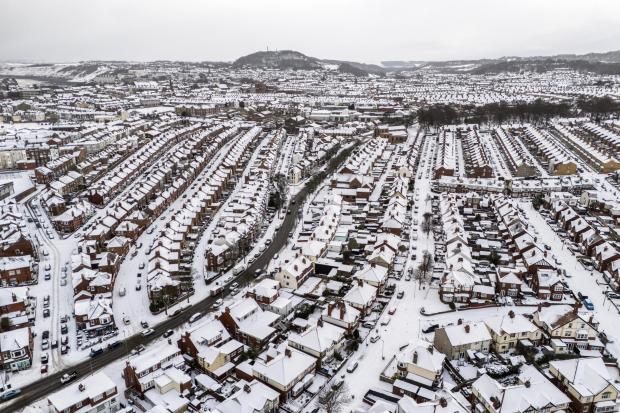 Schools close in North Yorkshire as warnings for snow and ice in place