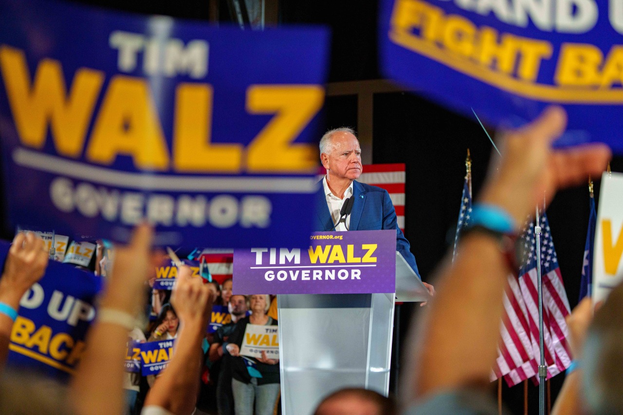 Gov. Tim Walz drops re-election bid in wake of Minnesota fraud scandal