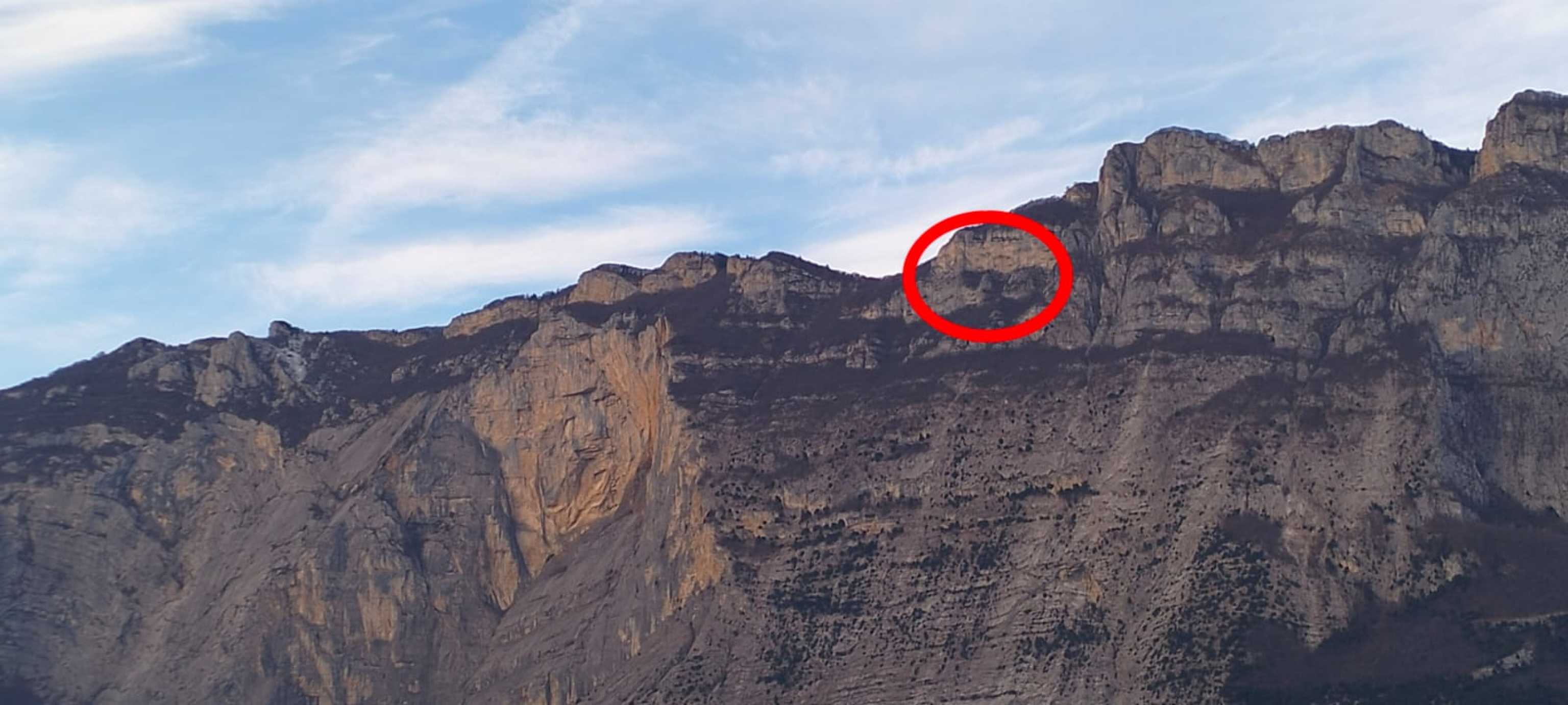 Base jumper austriaco muore sul monte Brento in Trentino