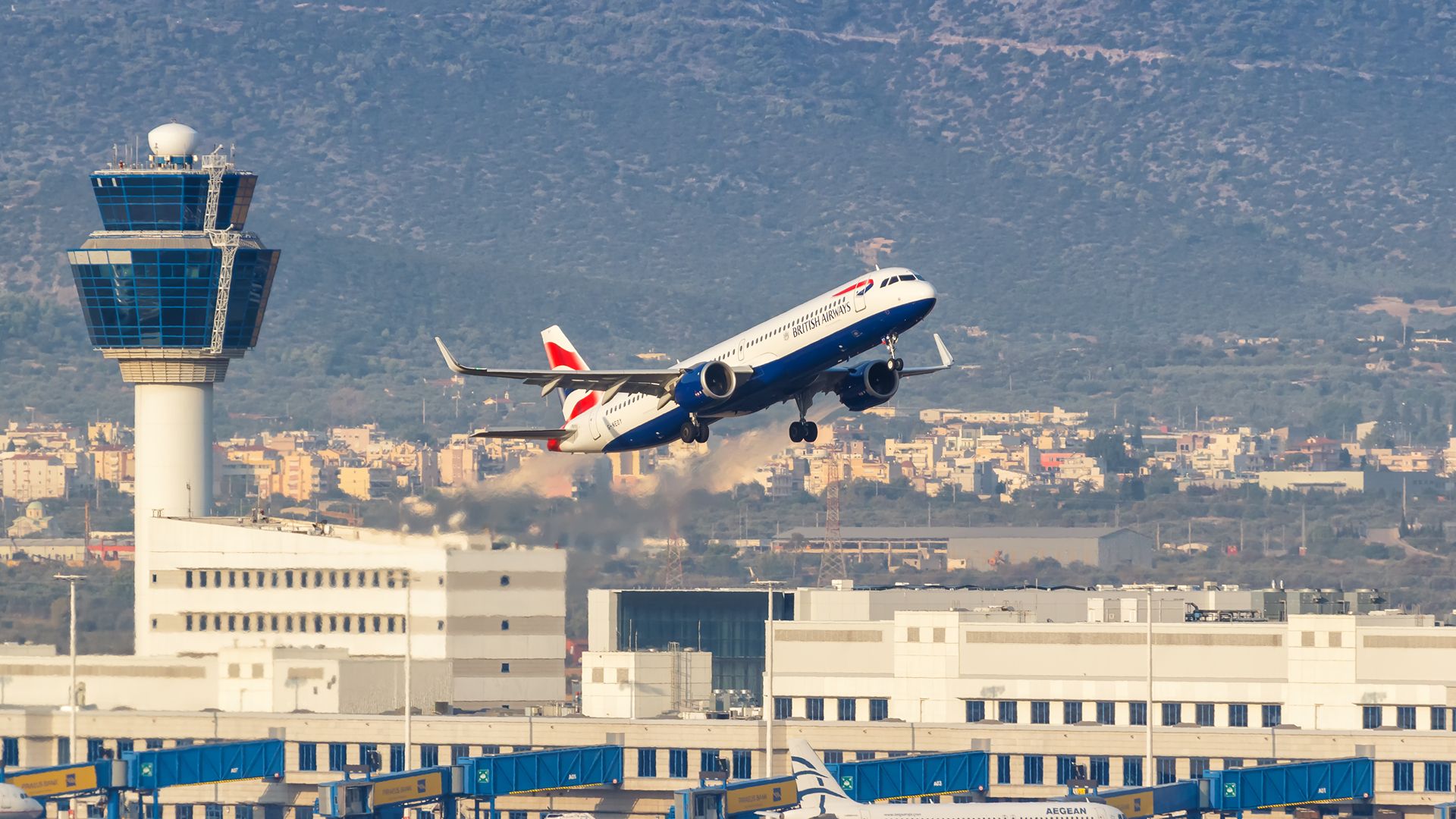 Europe-wide travel chaos after Greece air traffic communications collapse