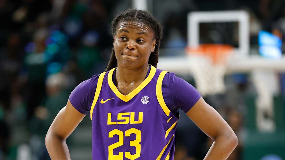 WBB rankings: Projected AP Top 25 after LSU loses twice in one week