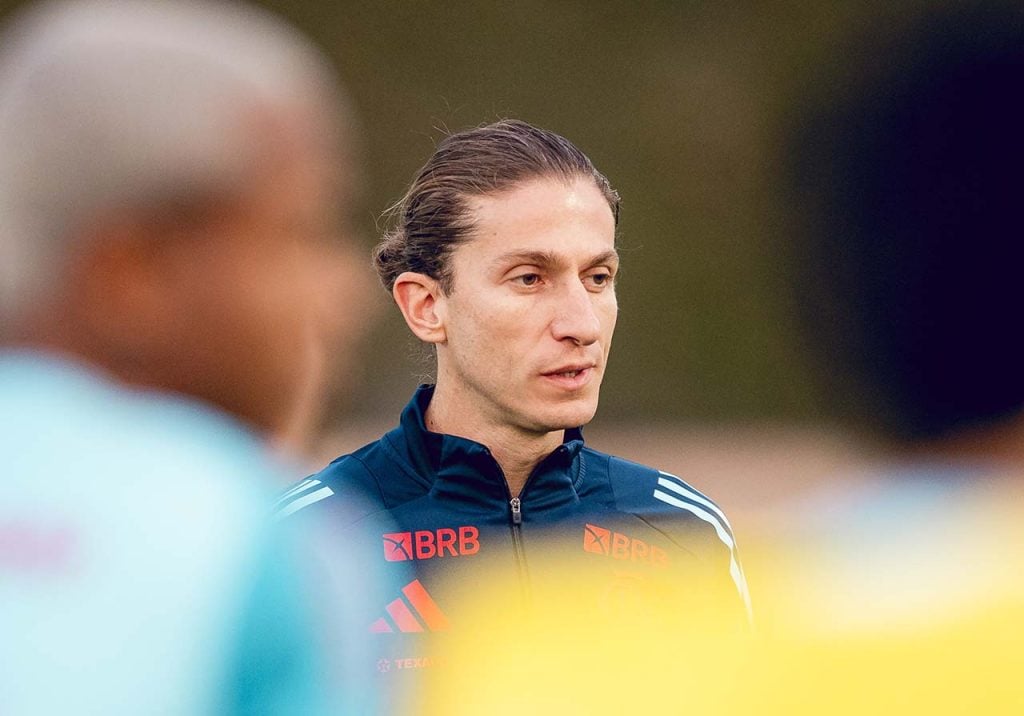 Filipe Luís, do Flamengo, recebeu sondagem do Chelsea