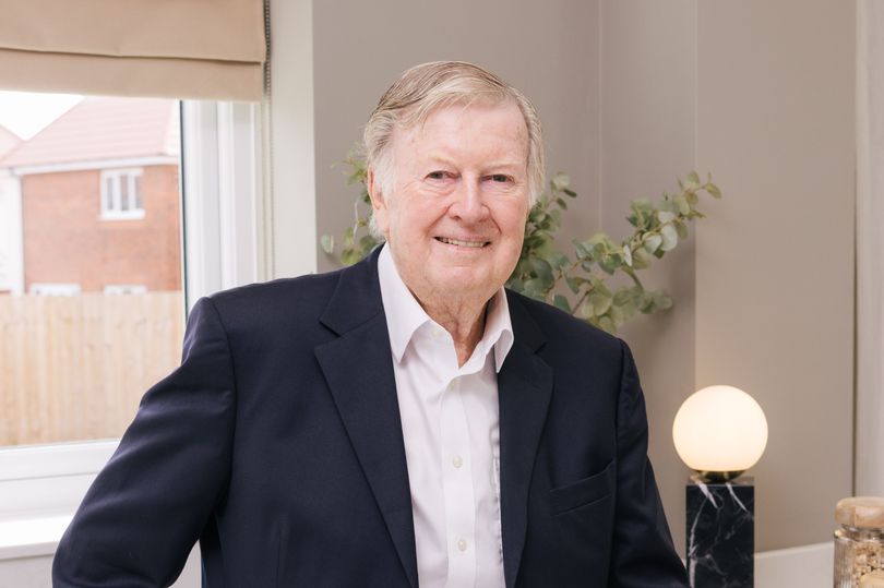 Tributes after death of 'giant of a man' who helped build thousands of ...