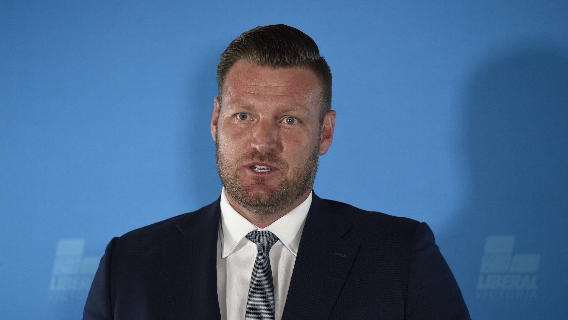 Late Christmas present for Allan government as Sam Groth decides on ...