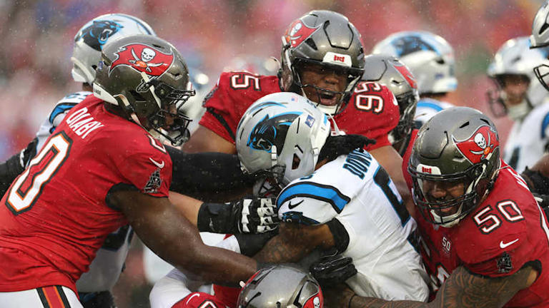 Panthers’ AWOL running game could mean trouble come playoff time