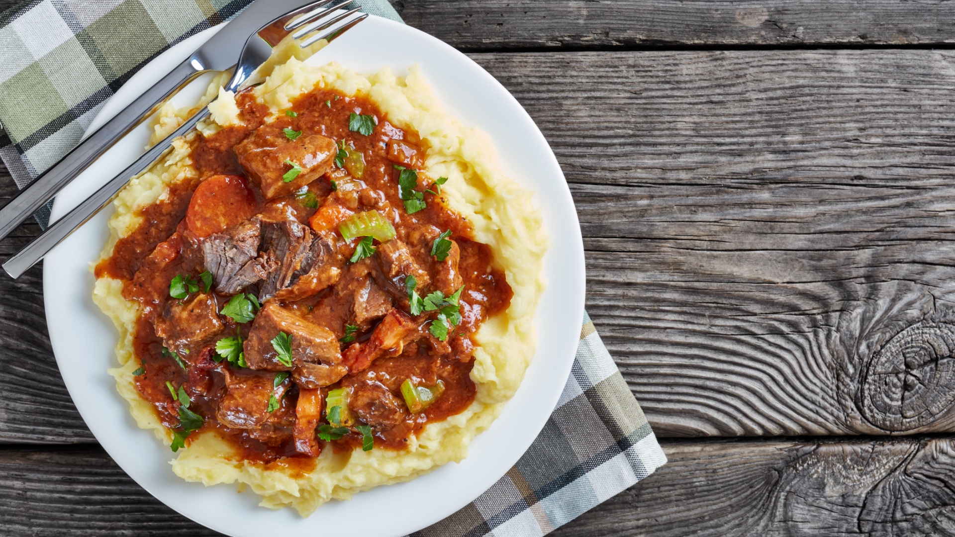 16 simple sides to enjoy with a hearty stew