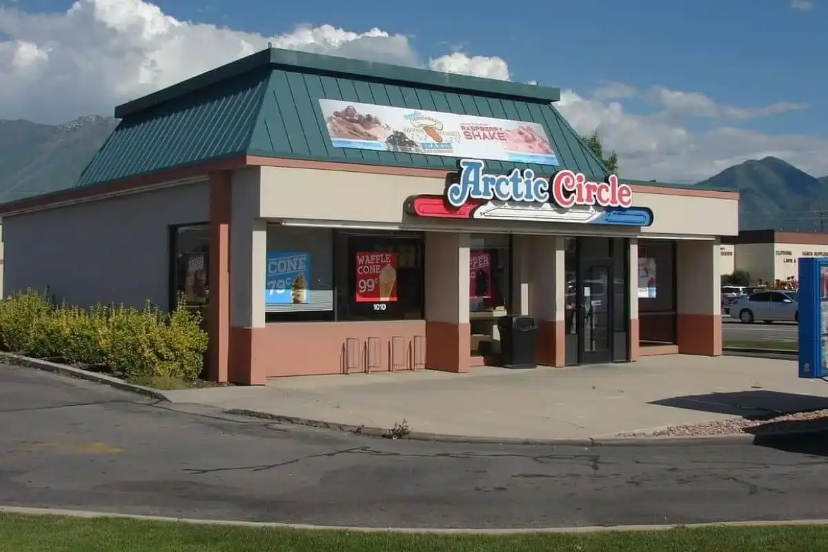 Arctic Circle Restaurants menu prices with calories [updated 2026]