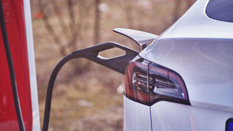 Solid-state EV batteries take a major leap forward in China