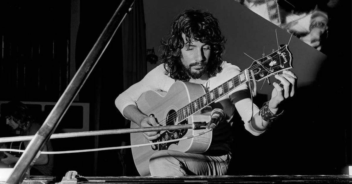 15 photos remembering Cat Stevens at his peak