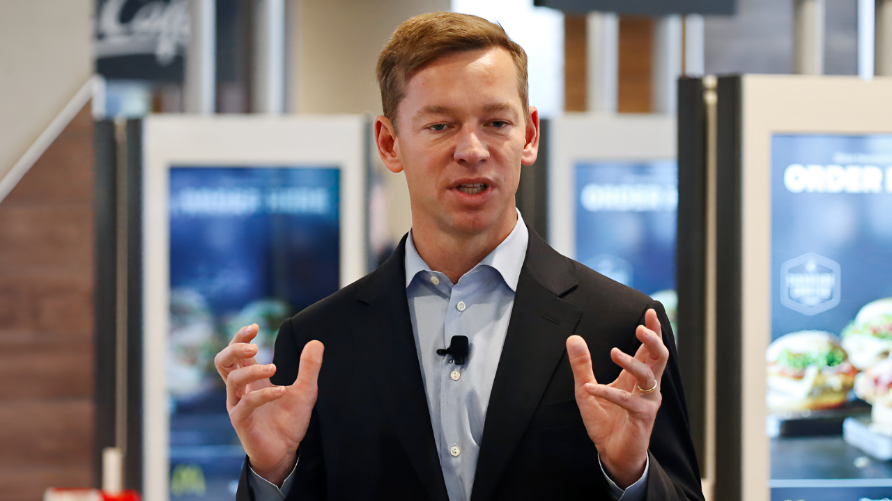 McDonald’s CEO blames ‘broke’ customers as $200B giant defends price ...