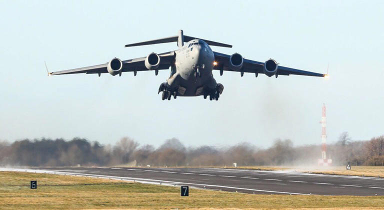 American military planes spotted in RAF airfield amid rising tensions