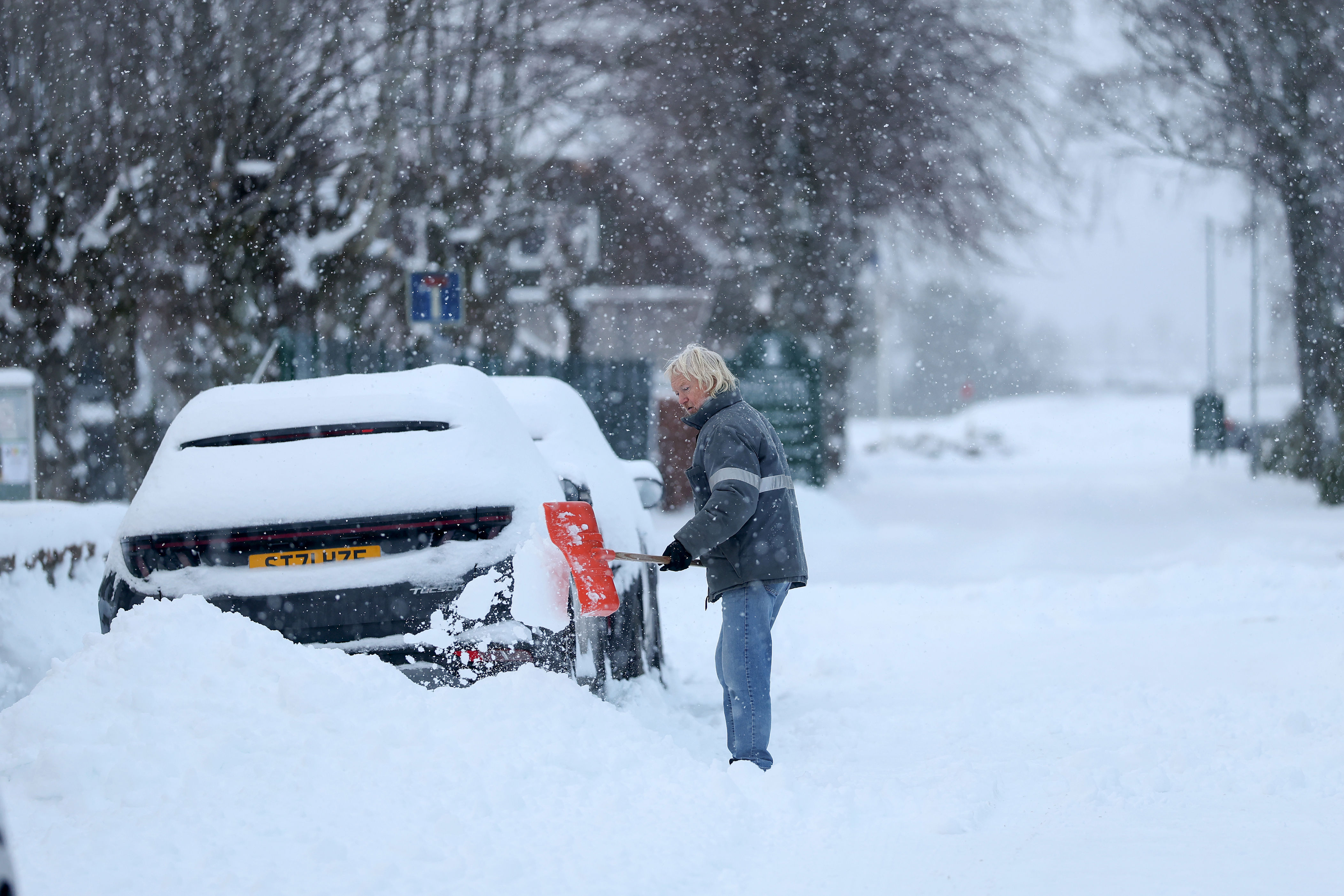 Exact time snow will hit Nottingham in Storm Goretti tonight: Hour-by ...
