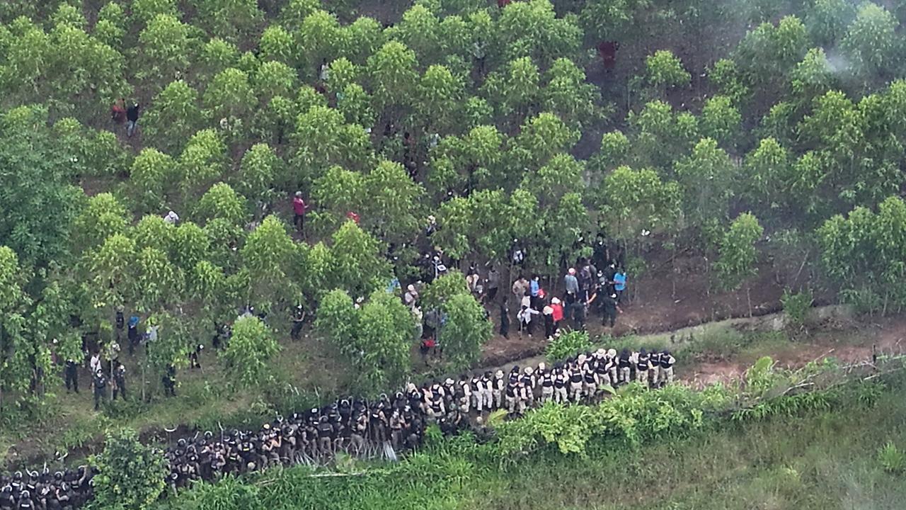 Chinese-led scam centre discovered in Cambodia amid border row with ...