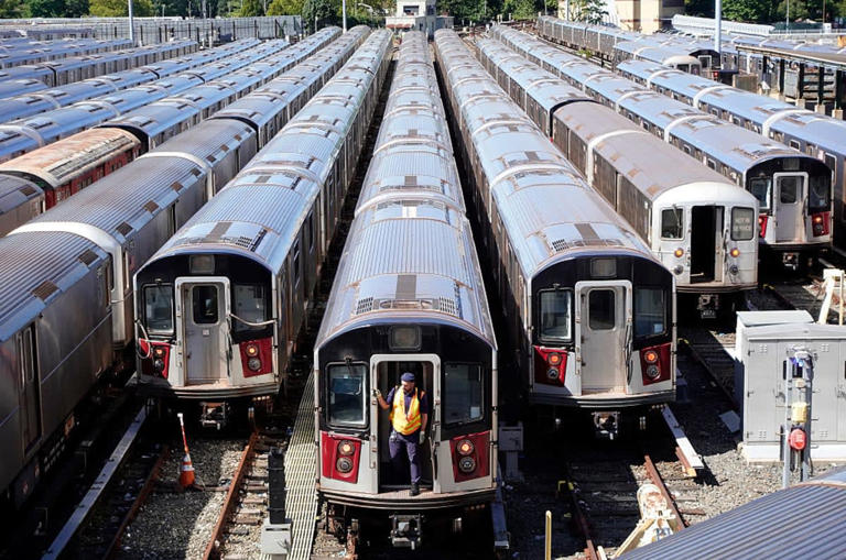New Yorkers aren’t too pleased after hearing about latest subway fare ...