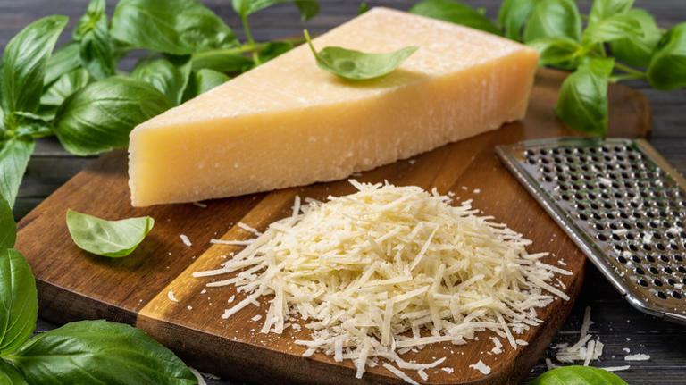 The unspoken Parmesan cheese rule you should follow when dining in Italy