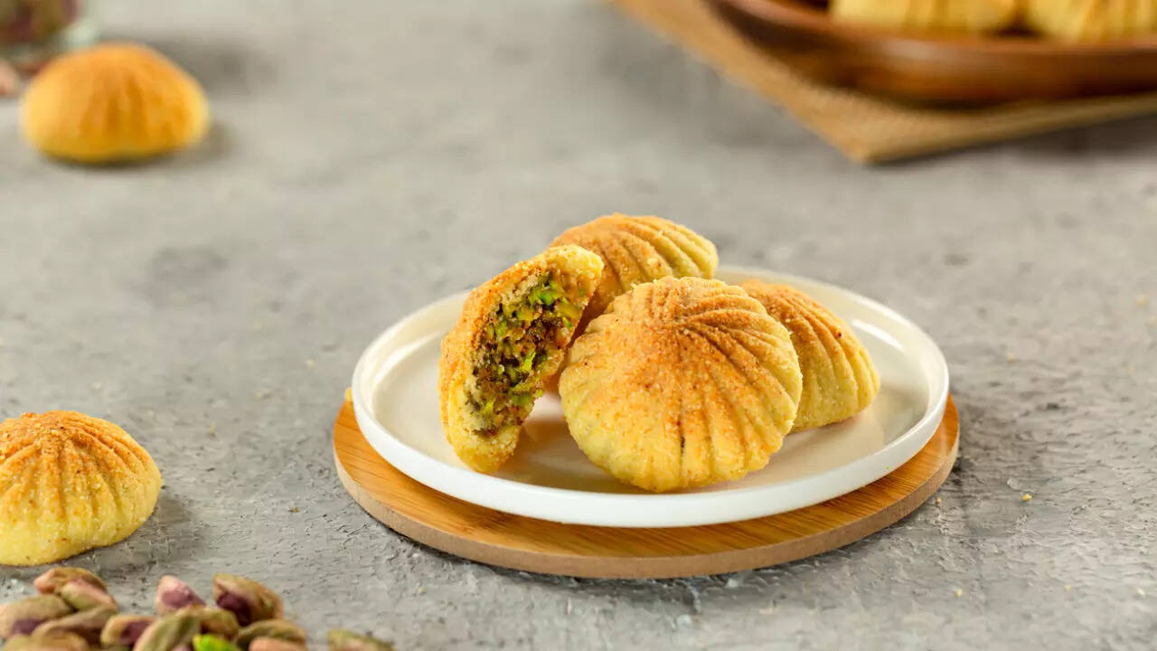 9 Arabian desserts that are a must-try in Dubai