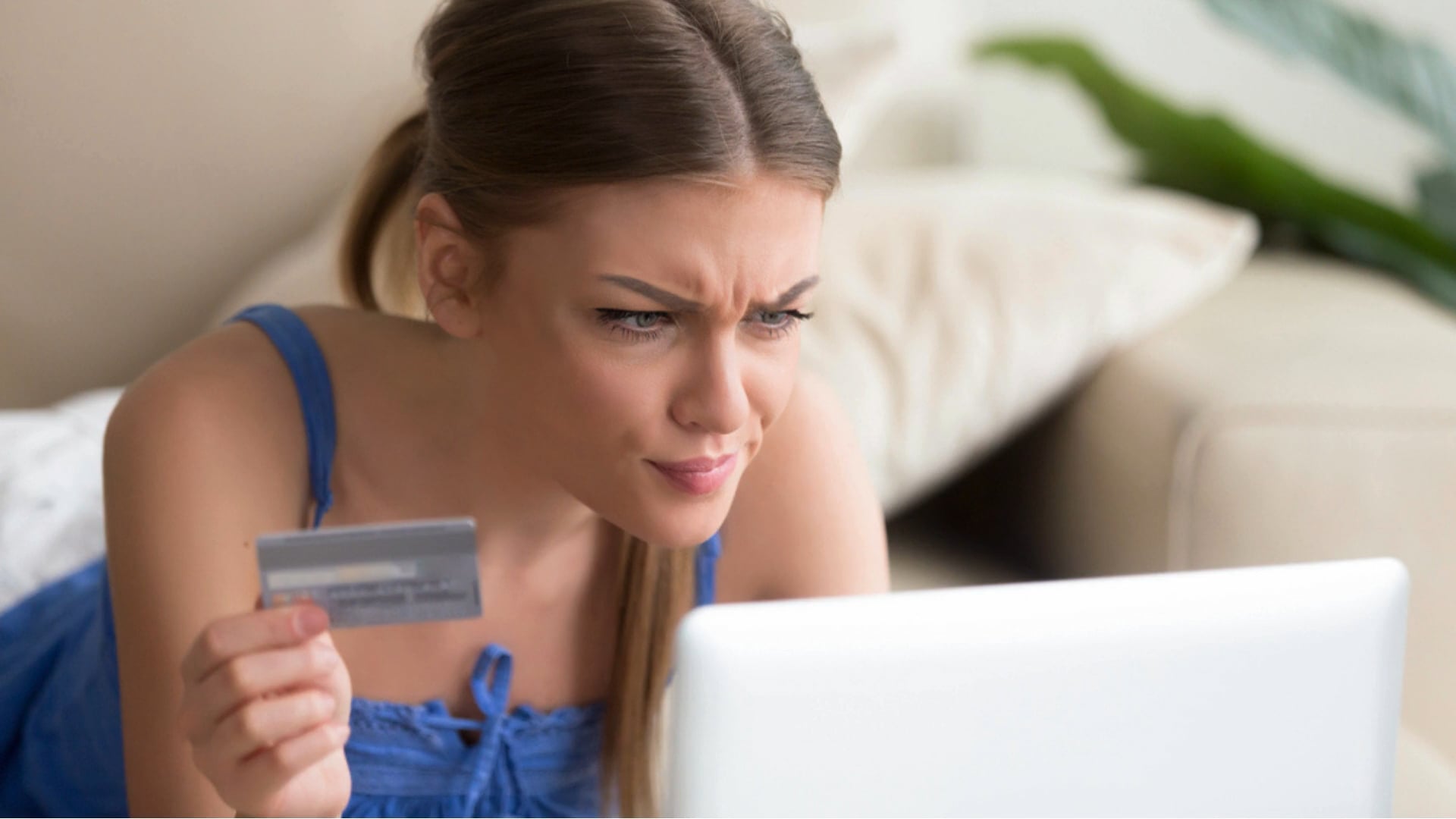 Credit card companies' new target: Customers who pay too much