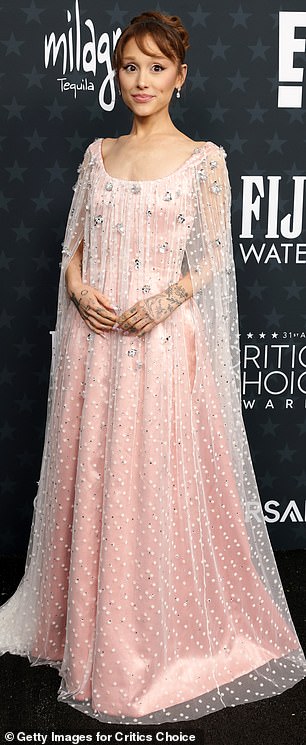 Ariana Grande's Critics Choice Awards look paid tribute to Diahann ...