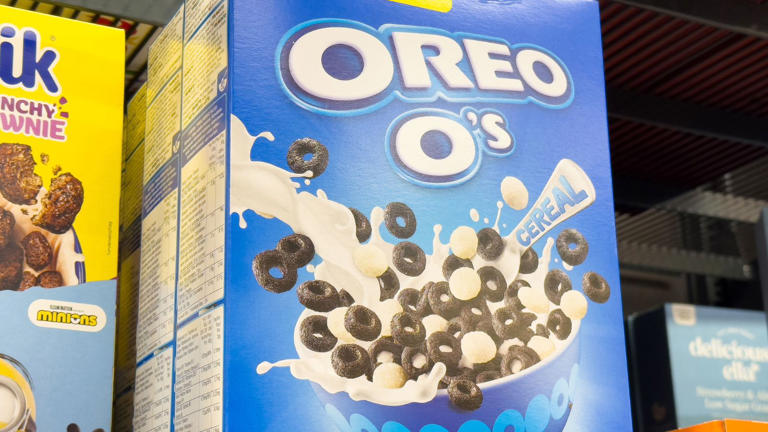10 discontinued snacks people still beg to have back